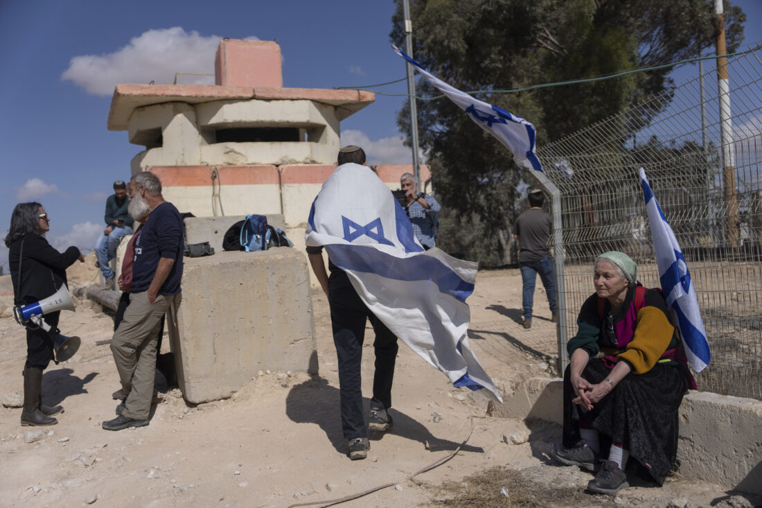 Gaza cease-fire, hostage release talks appear to stall as Netanyahu and ...